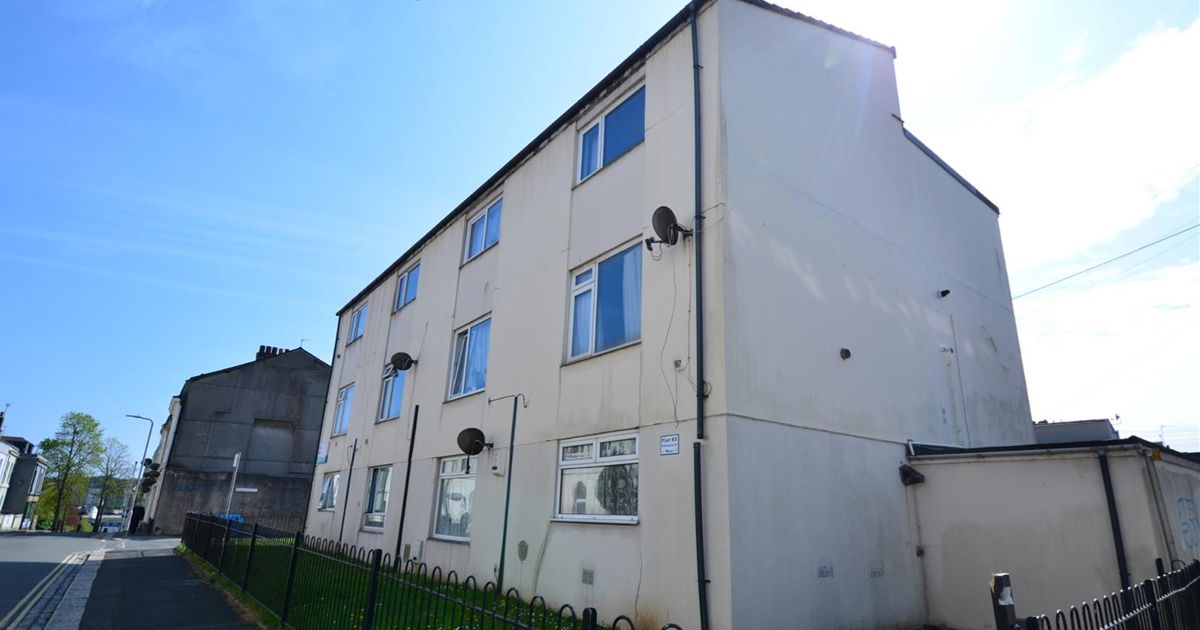 Cecil Street, Stonehouse - Cross Keys Estates